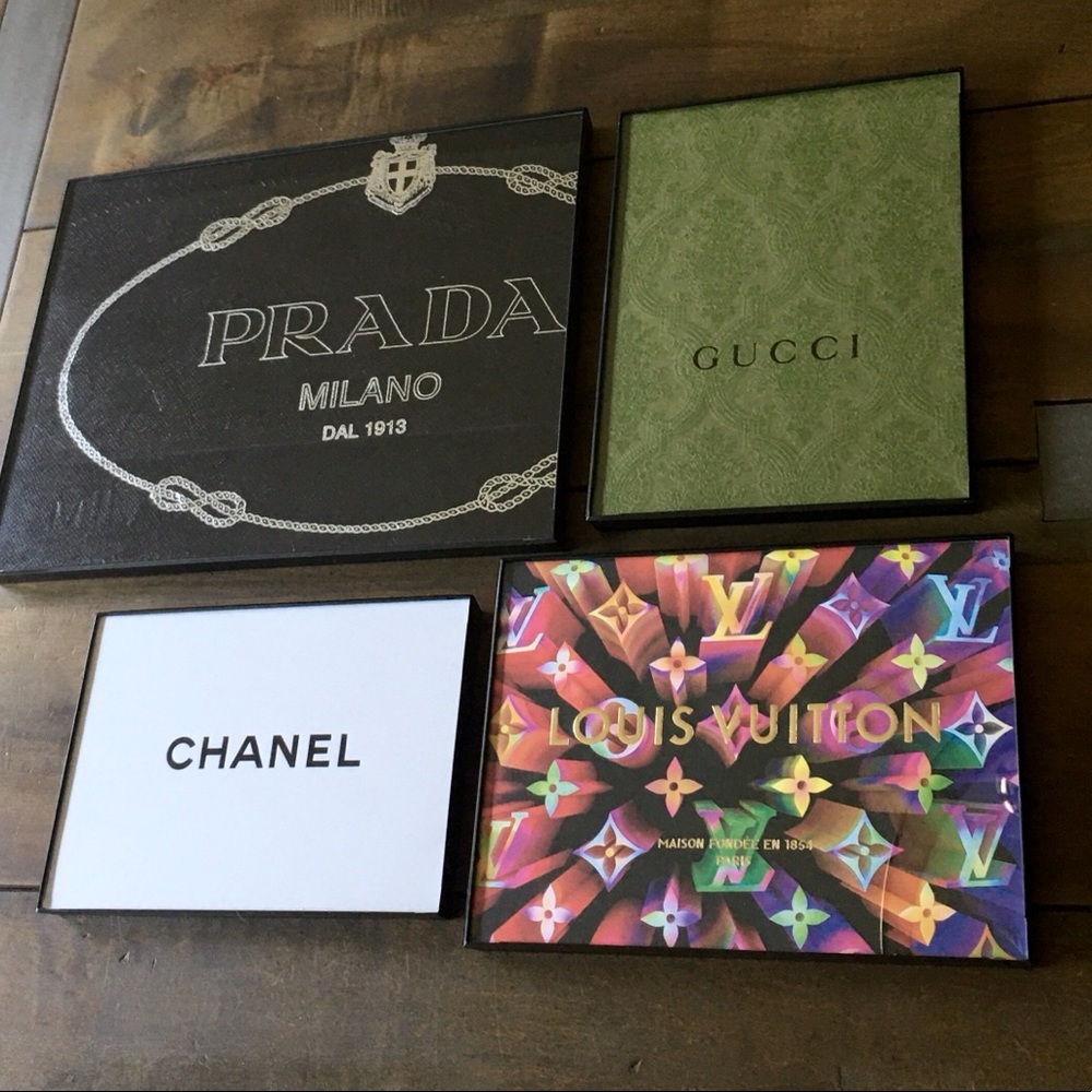 Prada, Louis Vuitton, Chanel, Gucci Bag Set - Gem